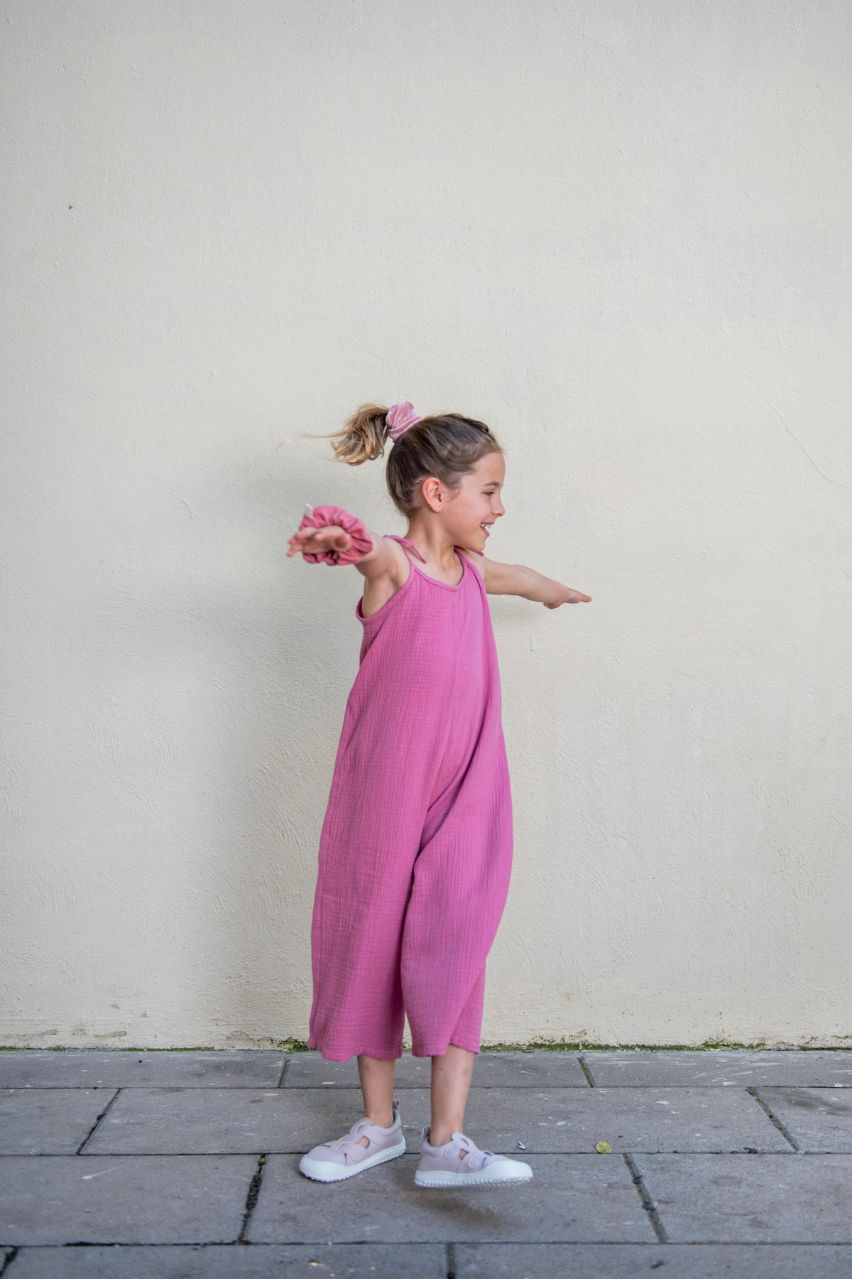 Monos y petos – Petits Salvatges